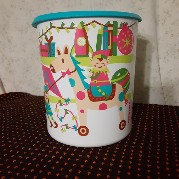 Tupperware | Kitchen | Tupperware Magical Christmas Canisters | Poshmark